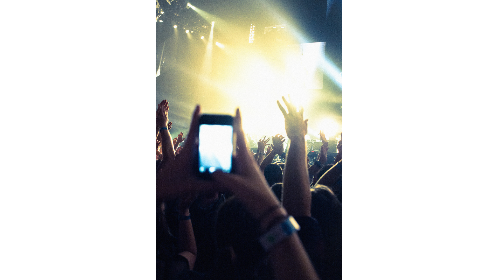 Why these artists are banning phones from their concerts - ABC News