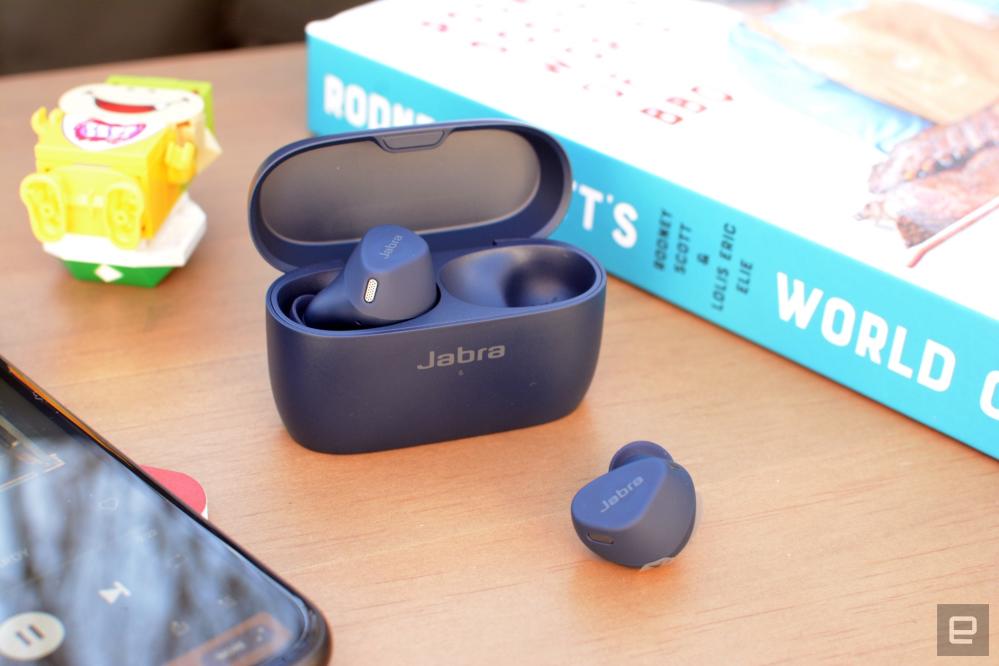 Jabra Elite 4 TWS Launched In India Check Specs And Pricing Here! - Cashify