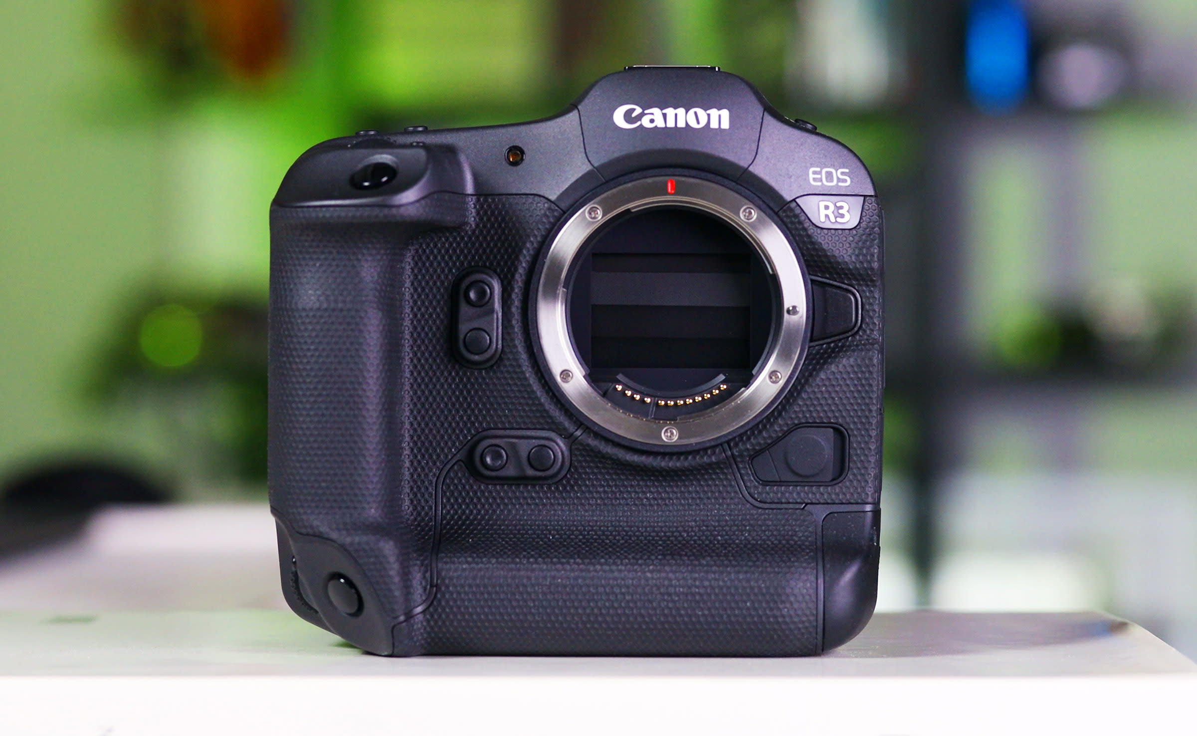 Top 5 Canon Cameras for Every Photographer In India - Cashify