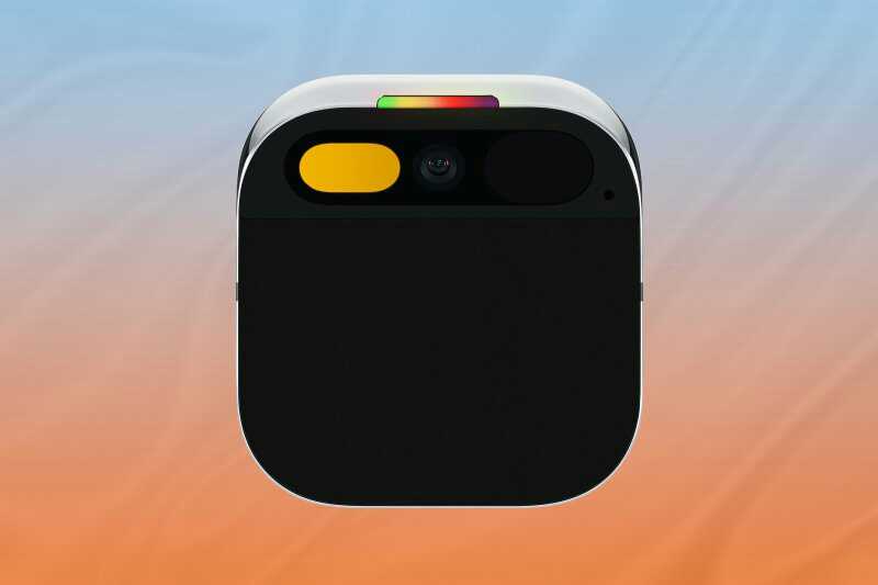 Humane Pin Launches with GPT-4 Intelligence and Camera Magic! - Cashify