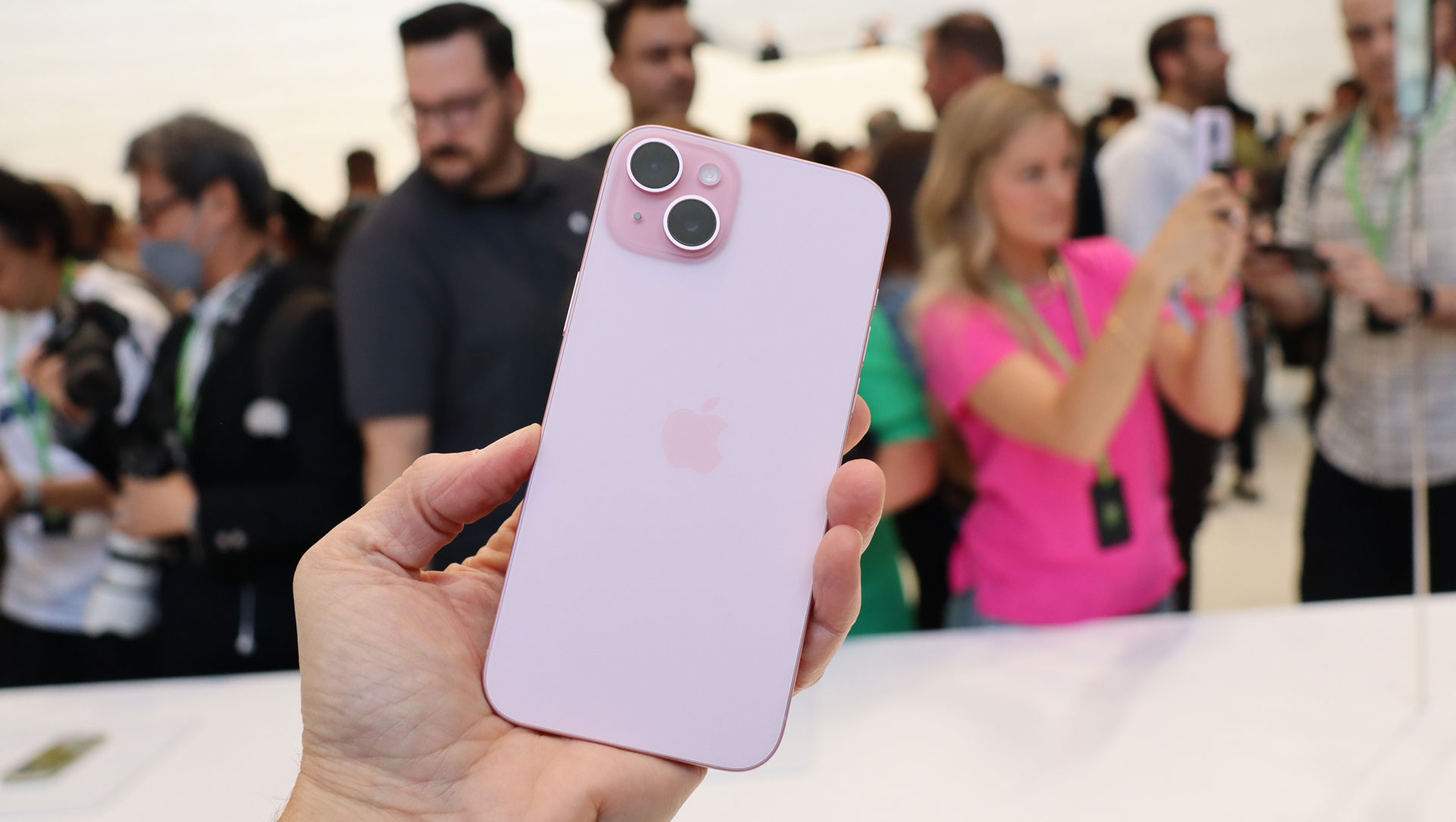 iPhone 15 vs iPhone 12: New vs Old Specs Battle - Cashify