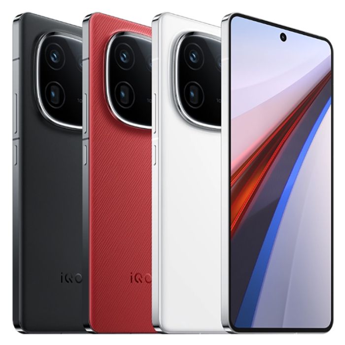 iQOO 12 Review: Is It Worthy to Buy? - Cashify
