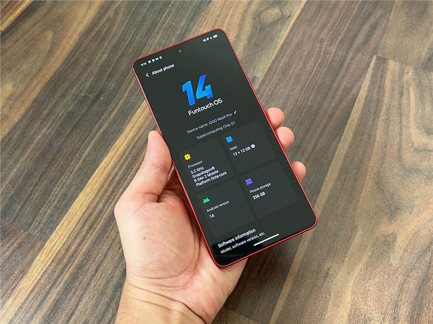 iQOO Neo 9 Pro Review in 7 Points: Best Mid-Range Marvel? - Cashify