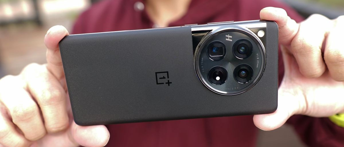 OnePlus 12 Camera Review: Hasselblad Heritage in Your Hands - Cashify