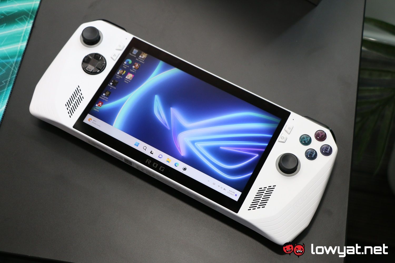 Asus ROG Ally: Gaming Powerhouse with Extreme Processor and Impressive ...