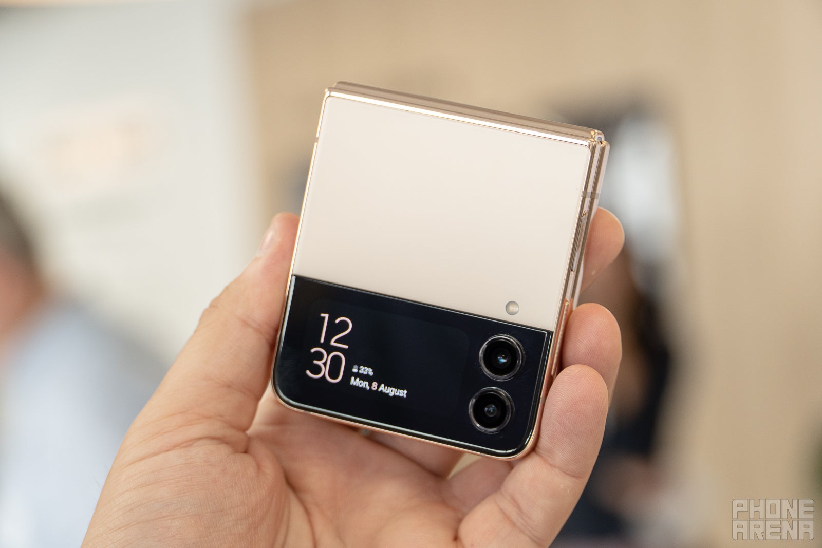 Samsung Galaxy Z Flip4 Review in 7 Points: Flipping into the Future ...