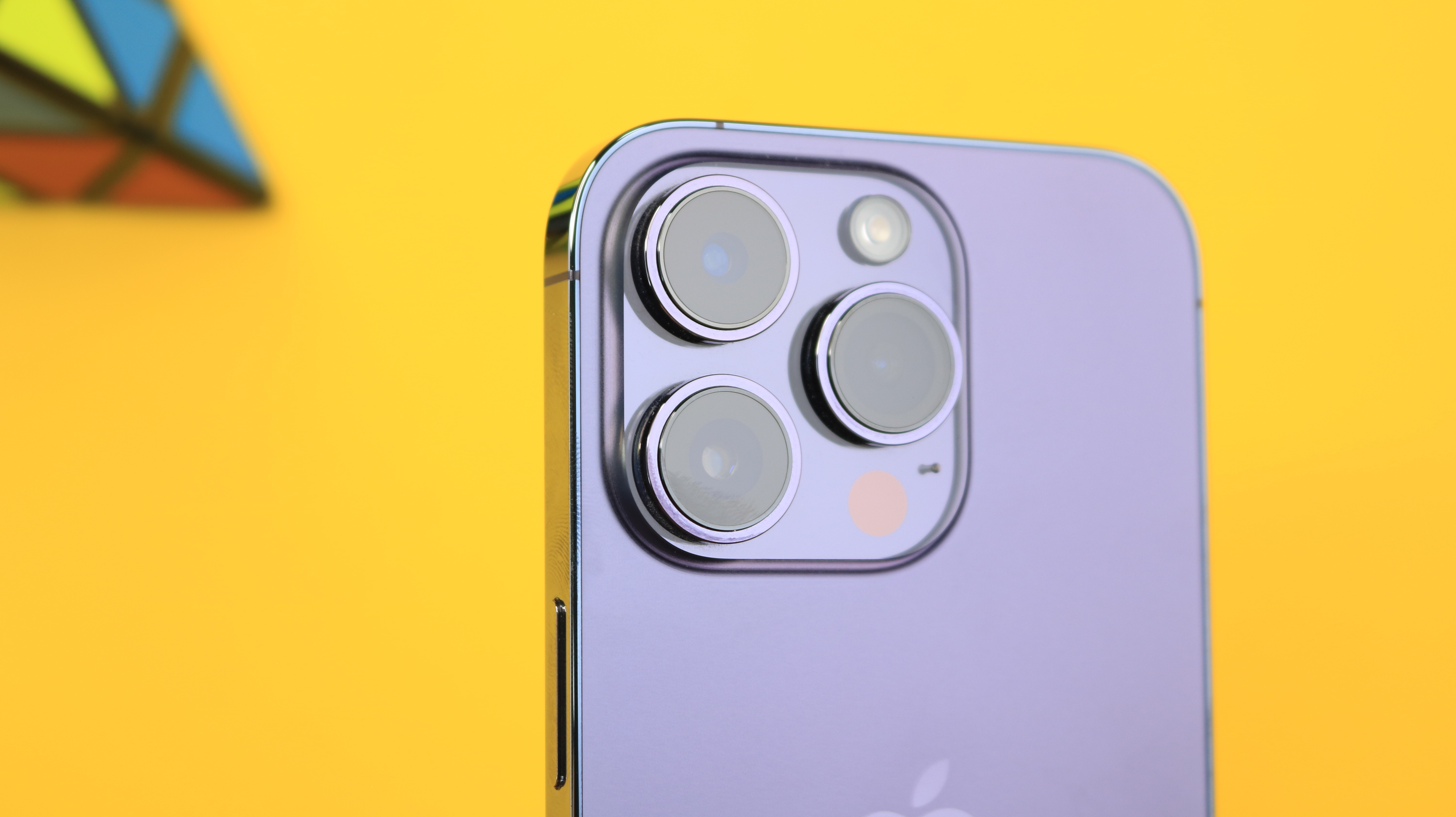 Apple iPhone 14 Pro Review – You Don’t Need This Upgrade - Cashify