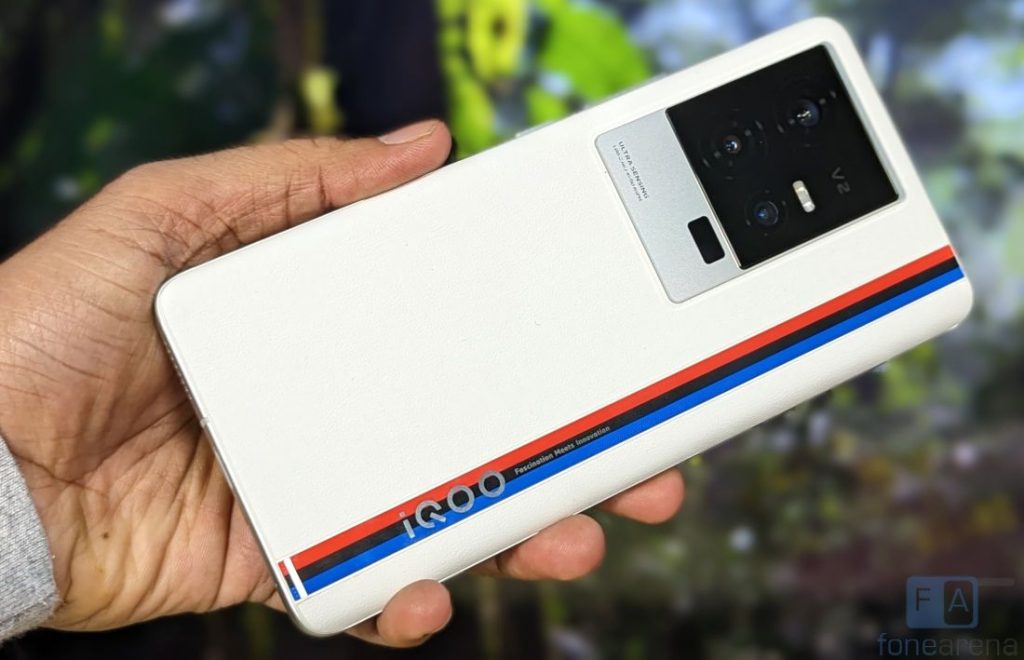 IQOO 11 Review in 7 Points: Is this still a flagship killer? - Cashify