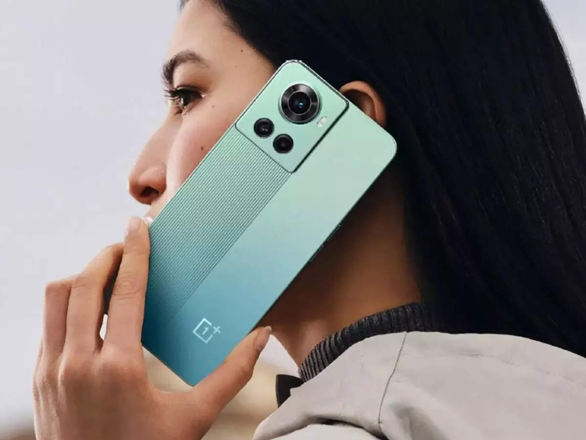 Here Is Everything About The Amazingly Designed OnePlus Fold - Cashify