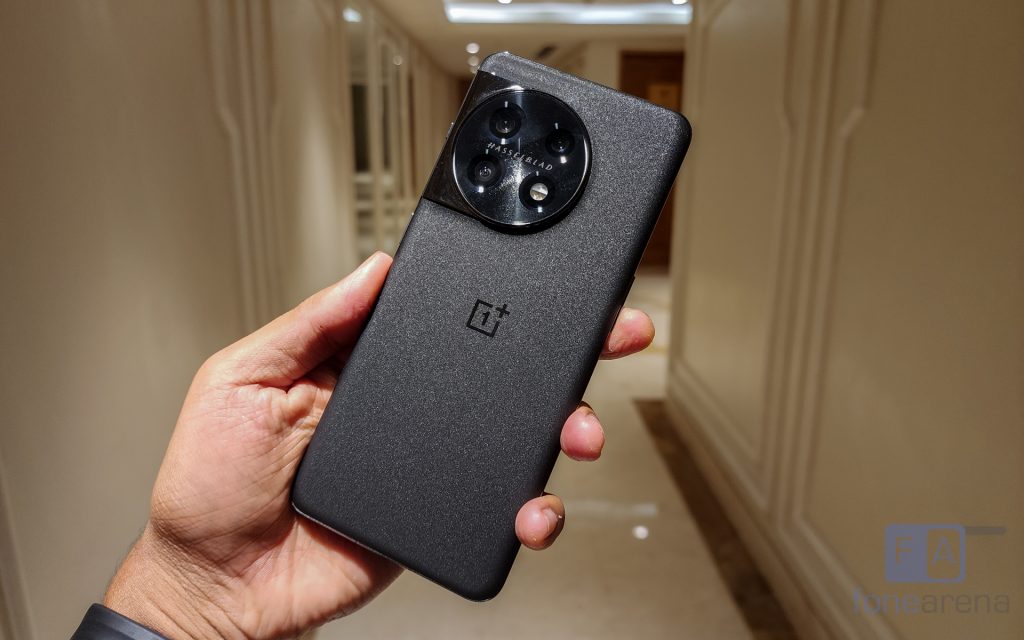 OnePlus 11 Review: 7 Points to Consider in February 2024 - Cashify