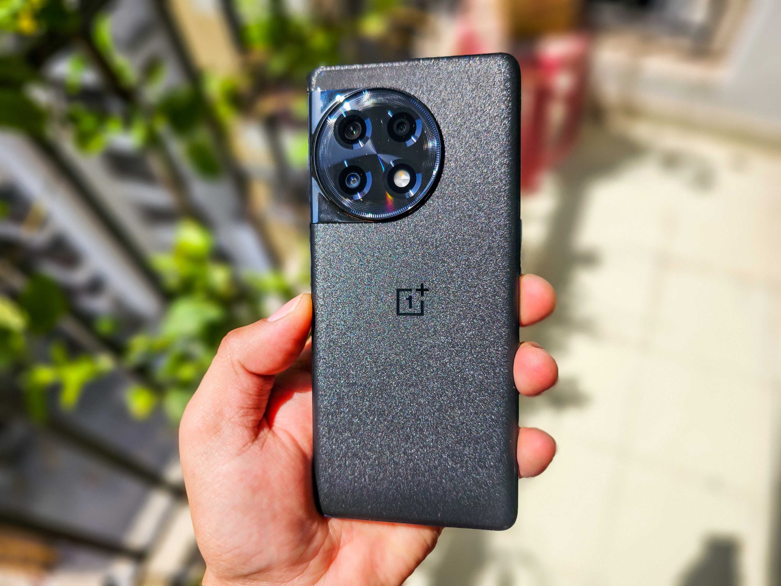 Oneplus 12's Photographic Powers Unveiled: Capture the Future - Cashify