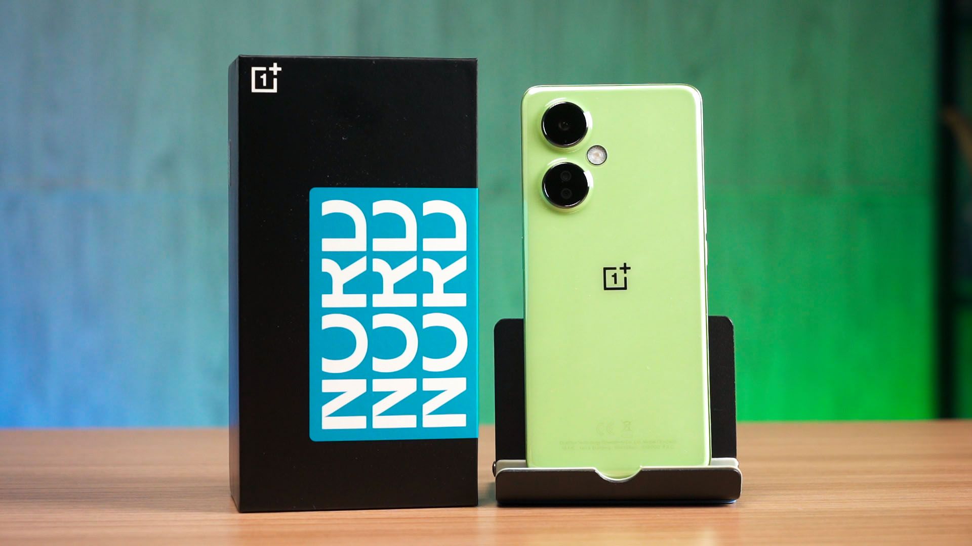 Top 5 OnePlus Phones Under 30000: February 2024 Picks - Cashify