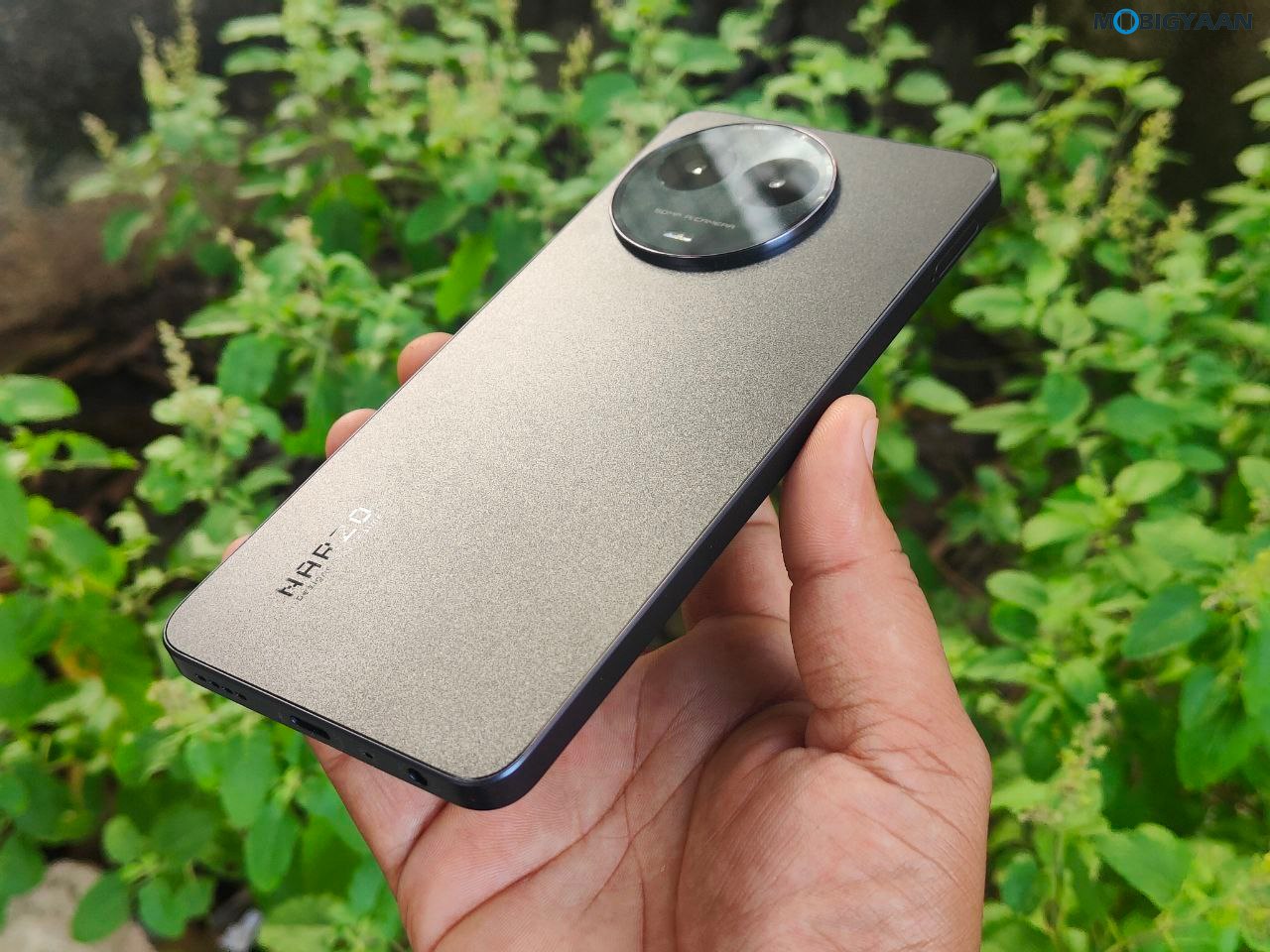 Top 5 Mobile Phones Under 35K To Buy In November 2023 - Cashify